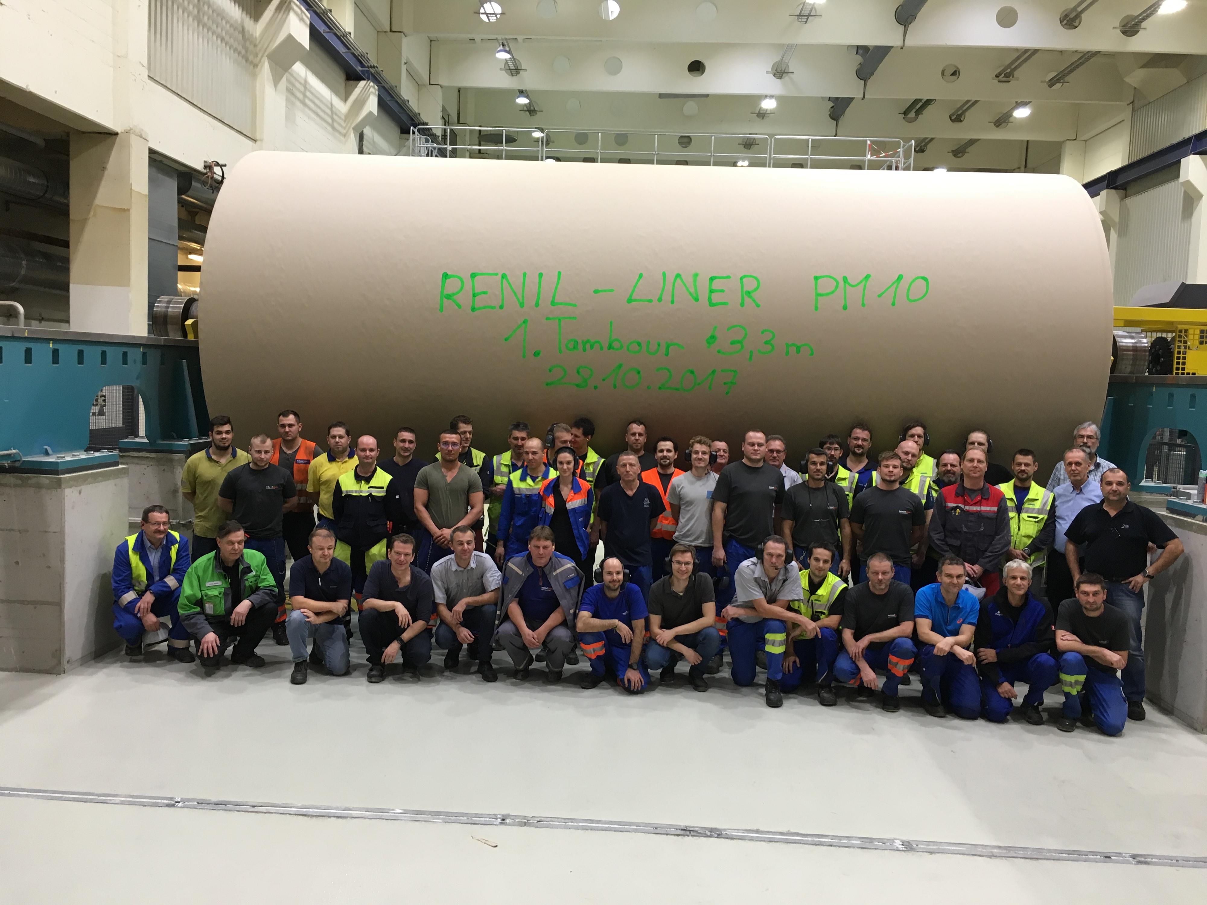 ANDRITZ nimmt umgebaute Papiermaschine der Heinzel Gruppe in Laakirchen, Österreich, erfolgreich ...