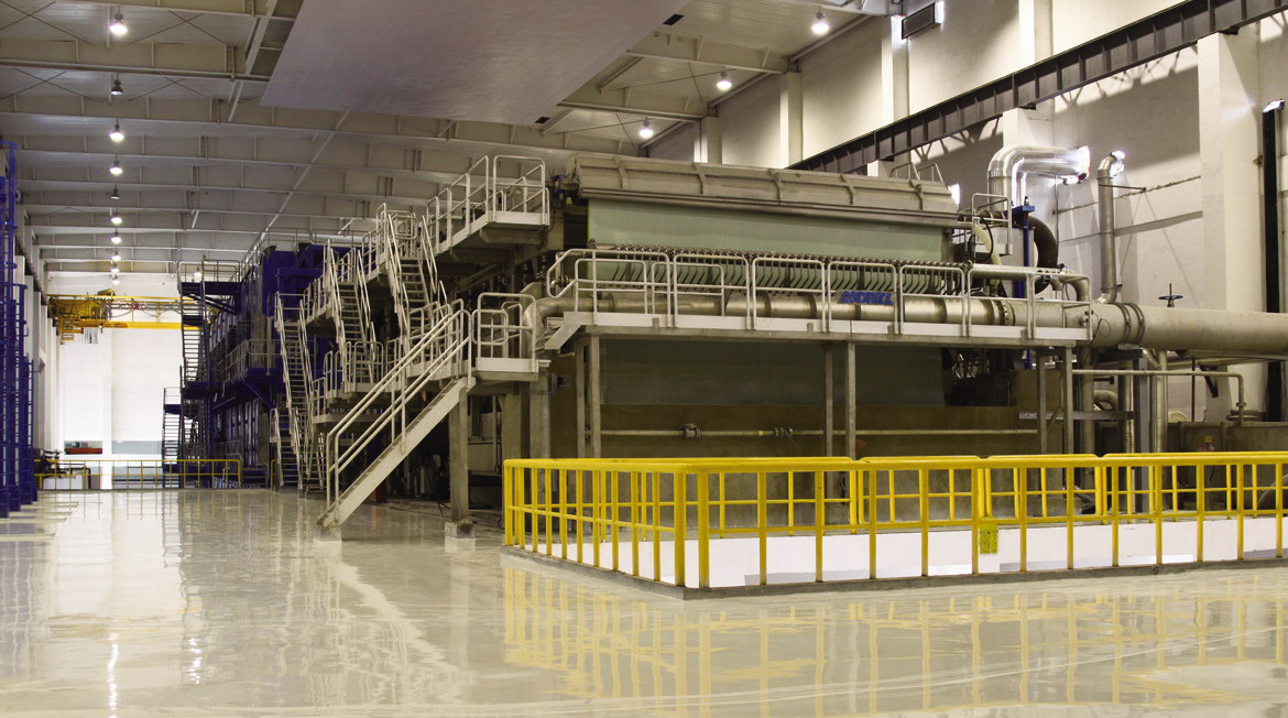 Pulp sheet drying, dissolving pulps