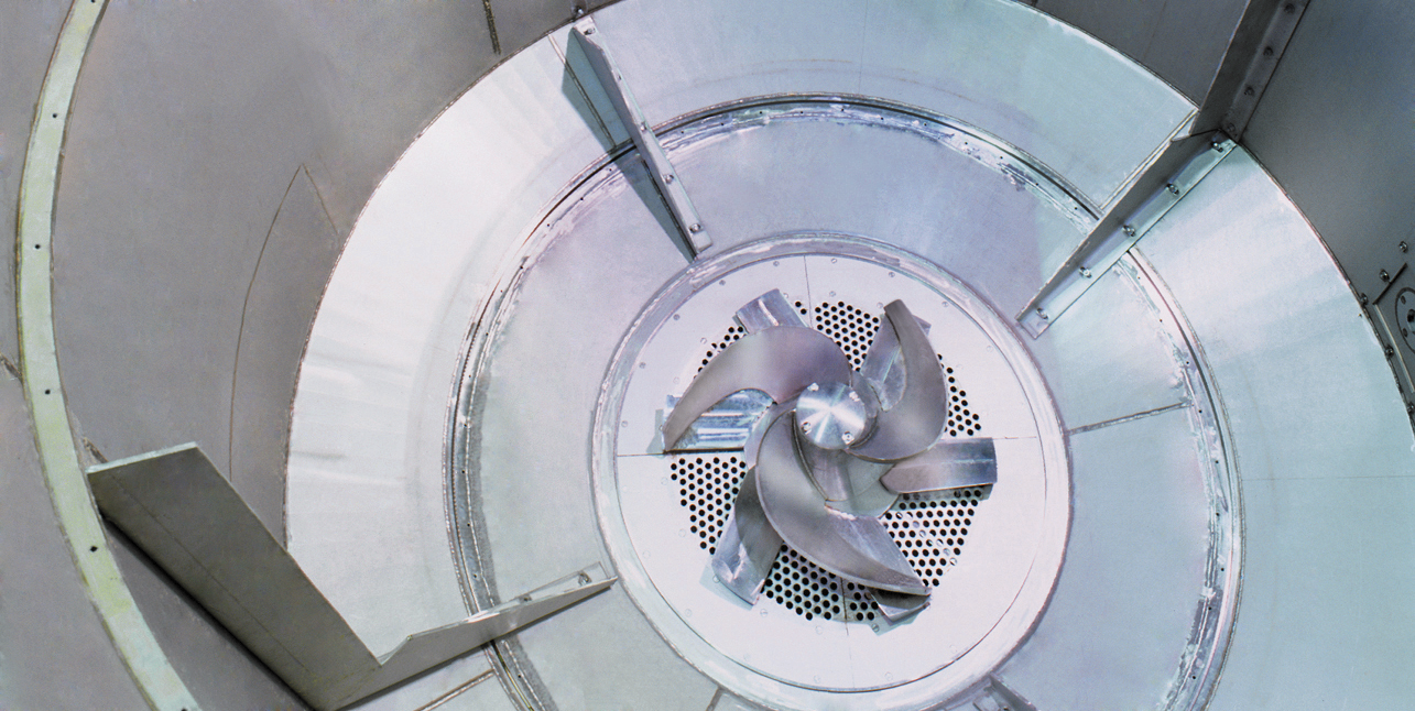 Low-consistency pulping - recycled and virgin fiber pulps