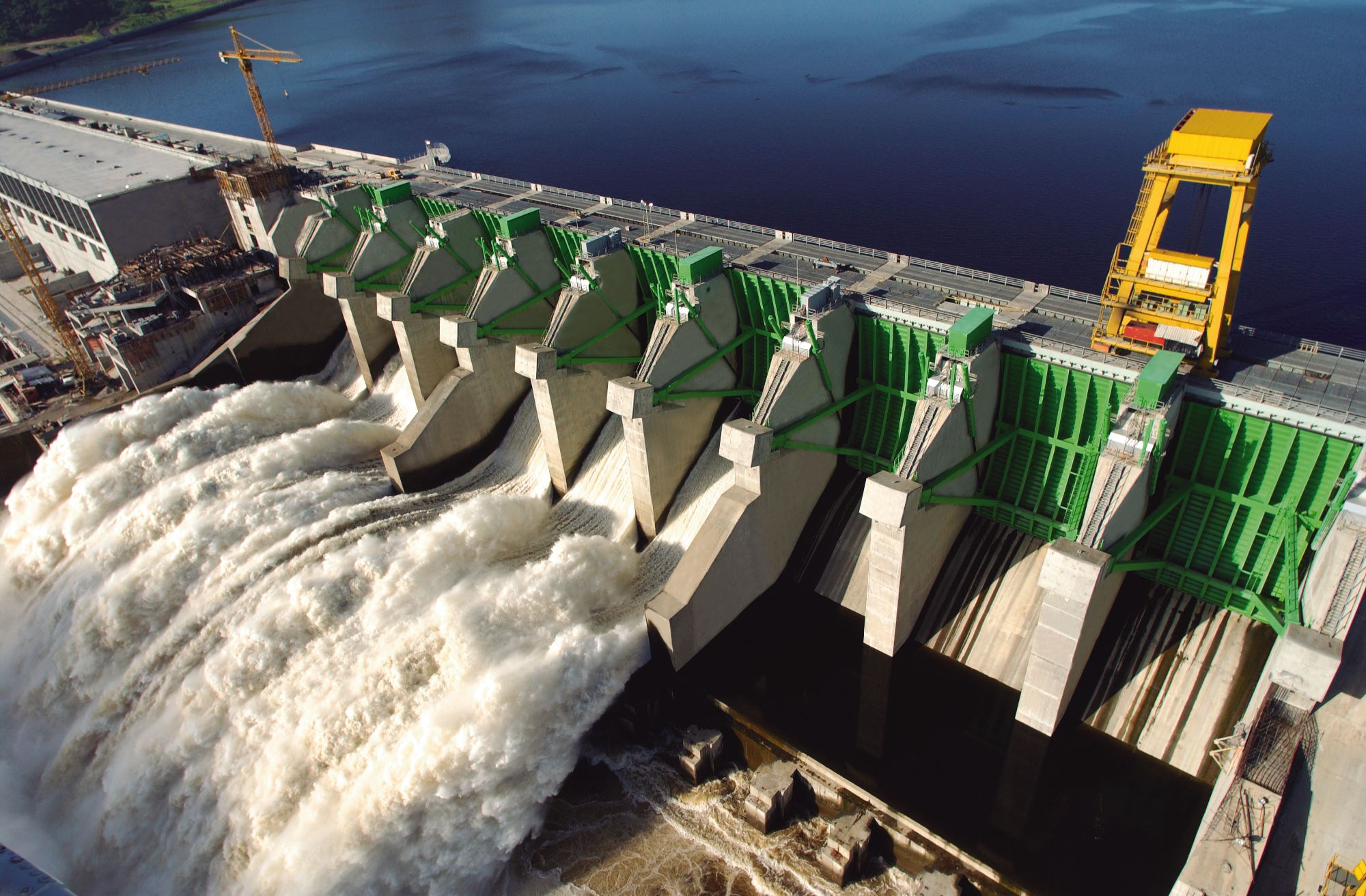 Penstocks, gates and manifolds for hydropower plants