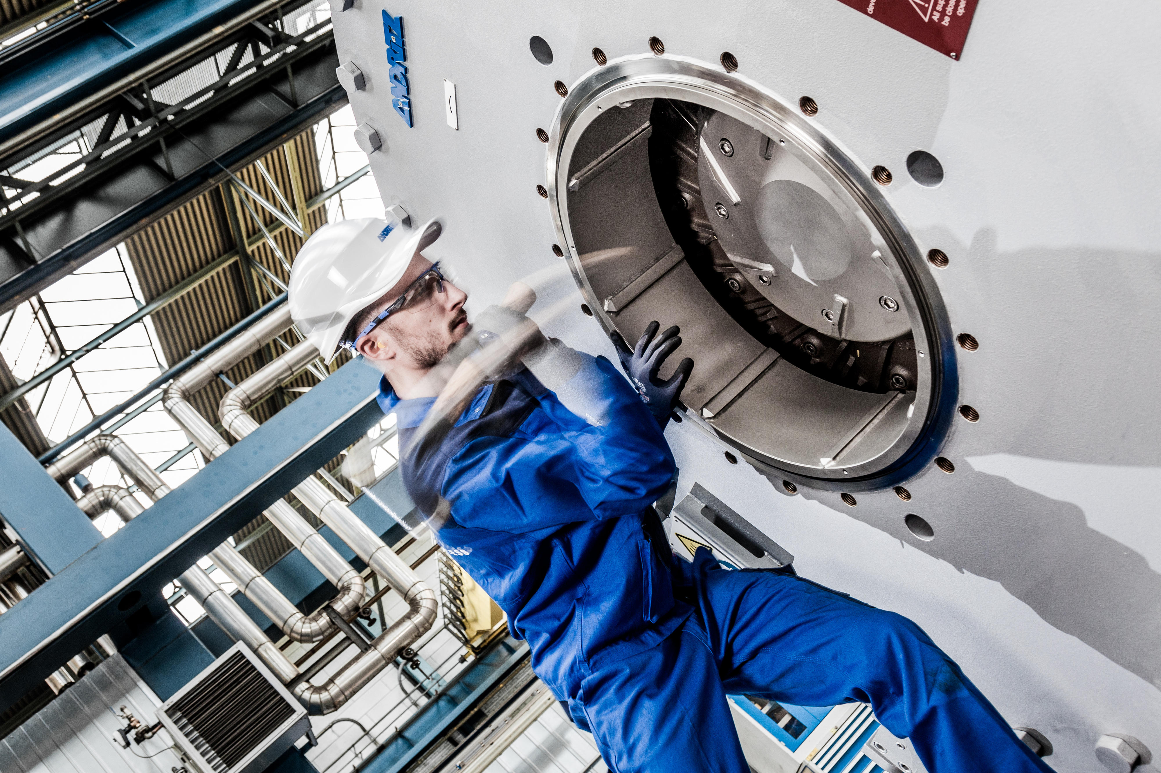 Refiner service, disperger and feed equipment service