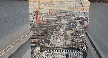 Hydro News 31 - Pictures of Xayaburi in Lao, PDR