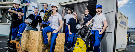 Low-consistency pulping - recycled and virgin fiber pulps