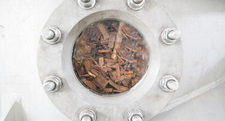 Dissolving pulp production