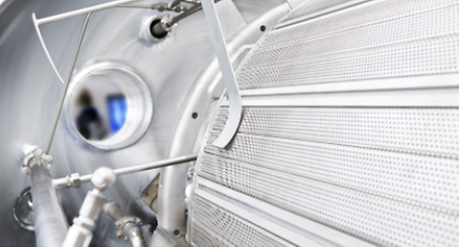 Vacuum and pressurized drum filters